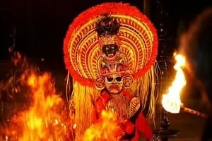 Kalamezhuthu, the traditional ritual art of South - Kerala Taxis