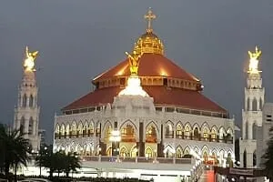 Discover Kerala's Famous Churches: History, Architecture & Spirituality