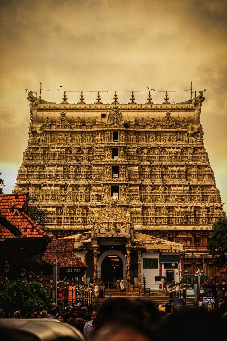 Sri Padmanabhaswamy Temple in Kerala – History, Timings & Entry Fee